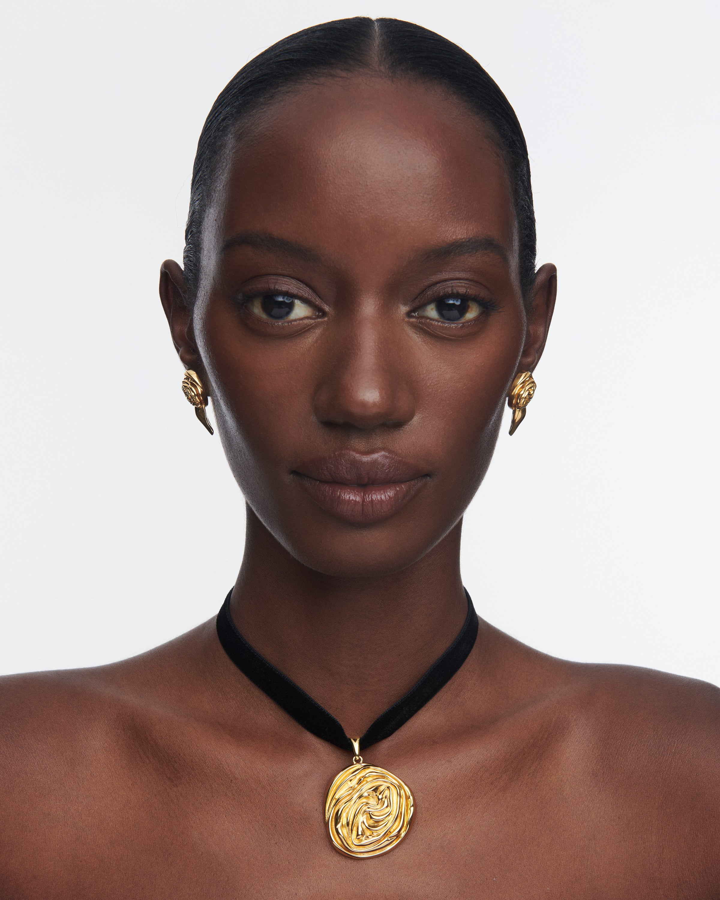 Rosette Pendant Necklace | Gold – Sterling King